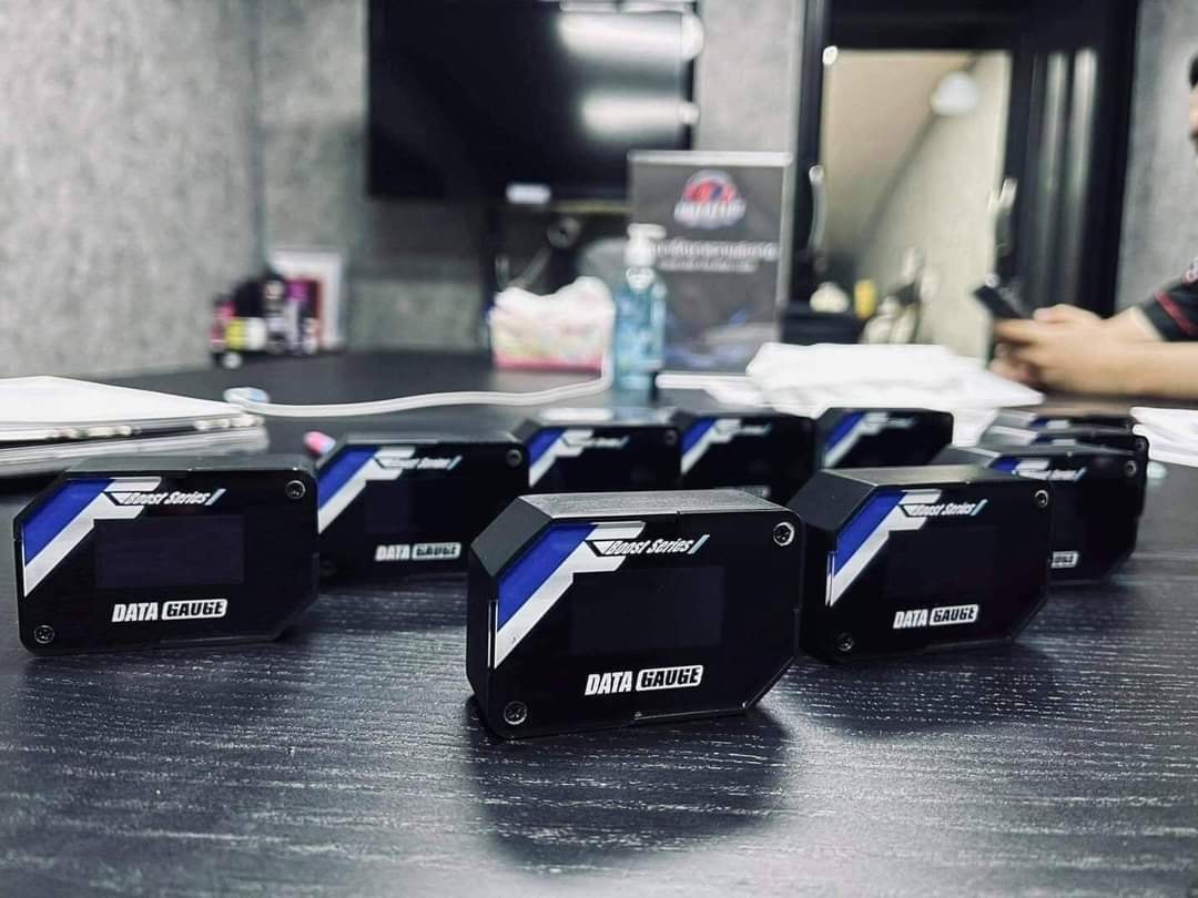 Datatec - Boost Gauge – Spec Performance / Diesel Tuning Systems